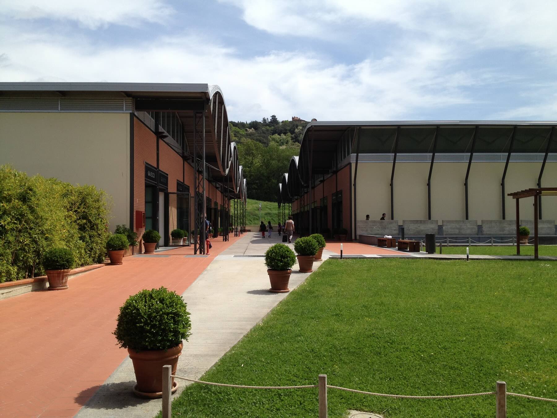 The Top Outlets in Tuscany: Where to Find the Best Shopping Near ...